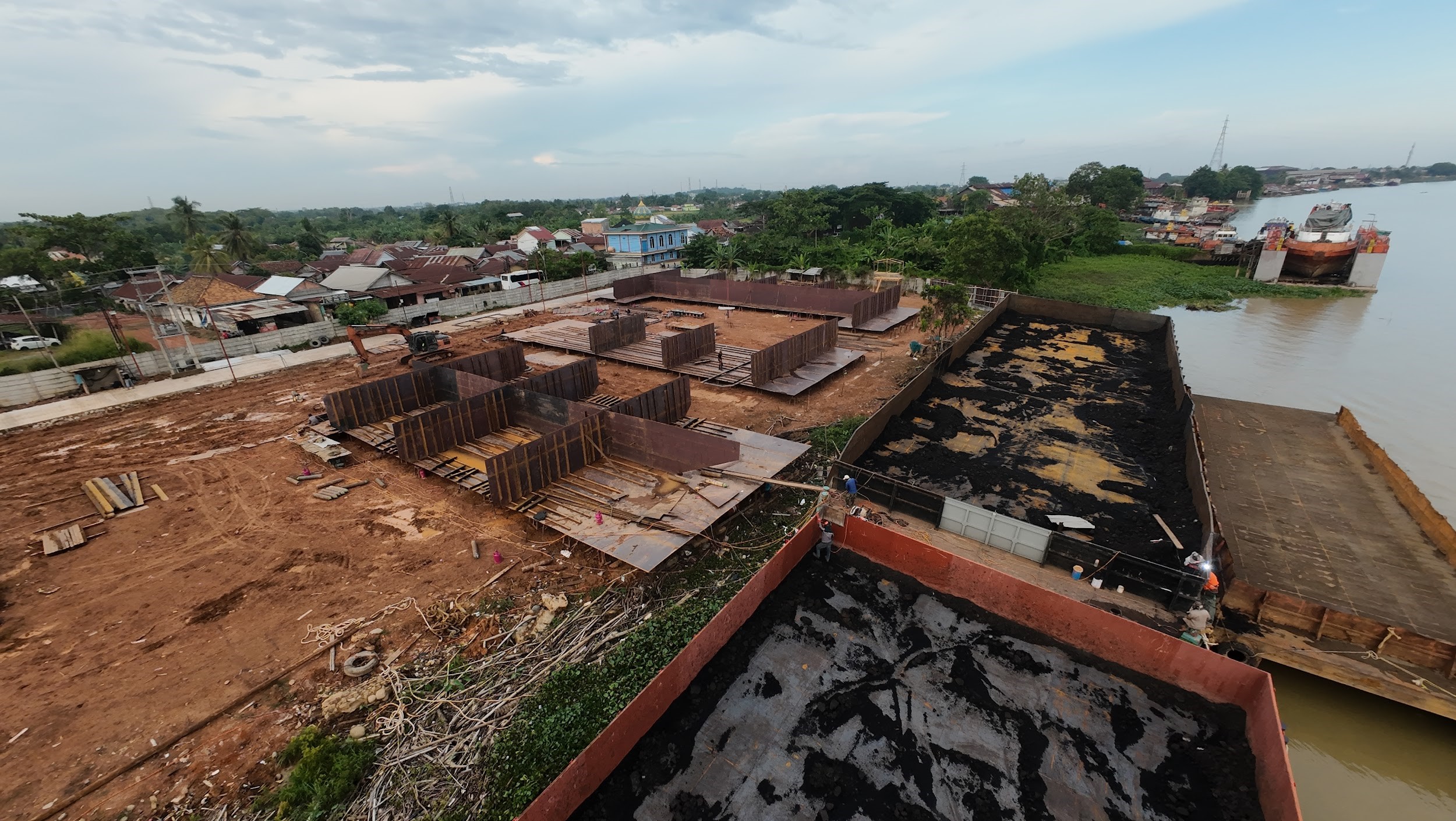 Apa Saja Hal yang Perlu Dipertimbangkan dalam Memilih Galangan Kapal?